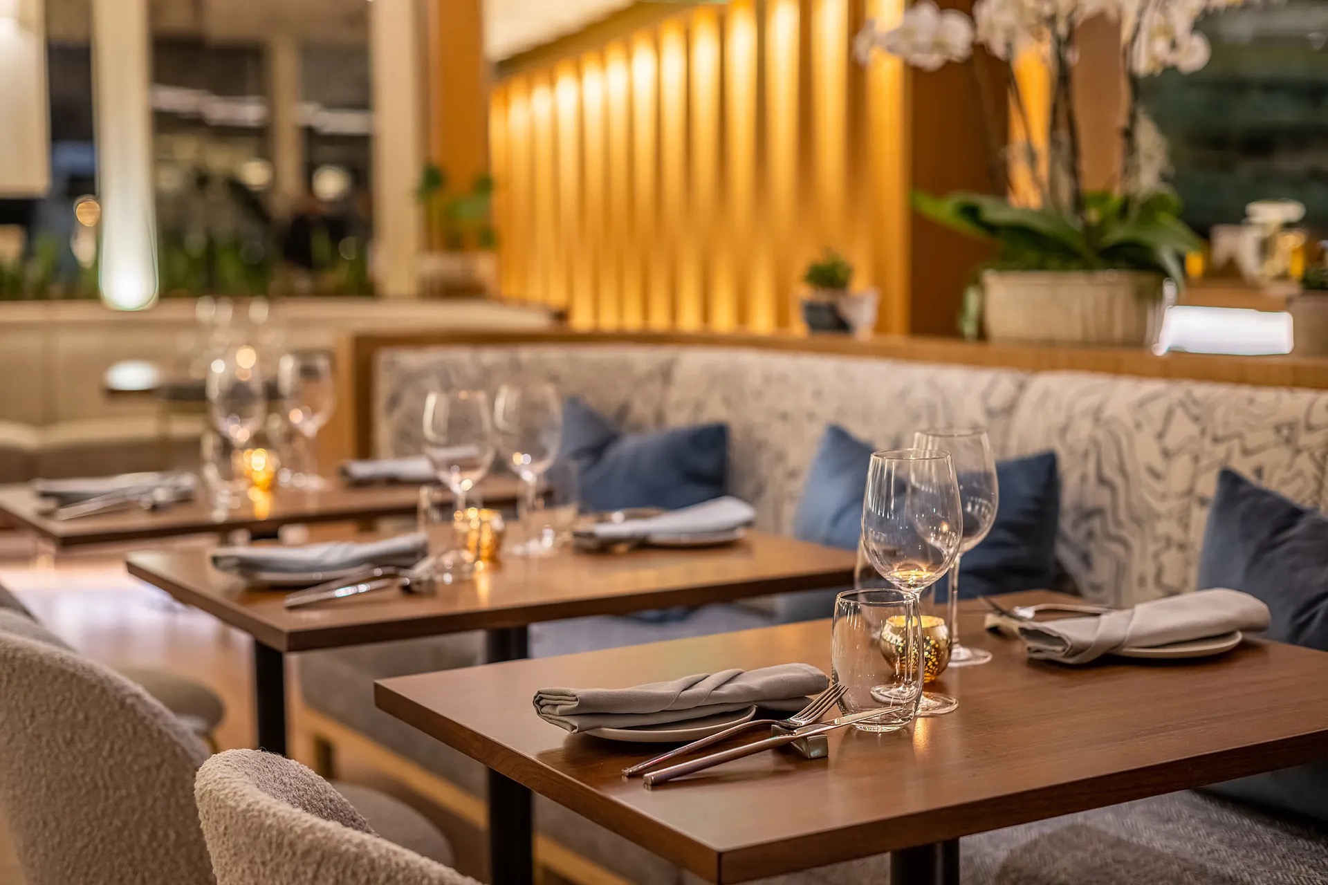 Melrose Place LA Restaurant For Great Food and Views